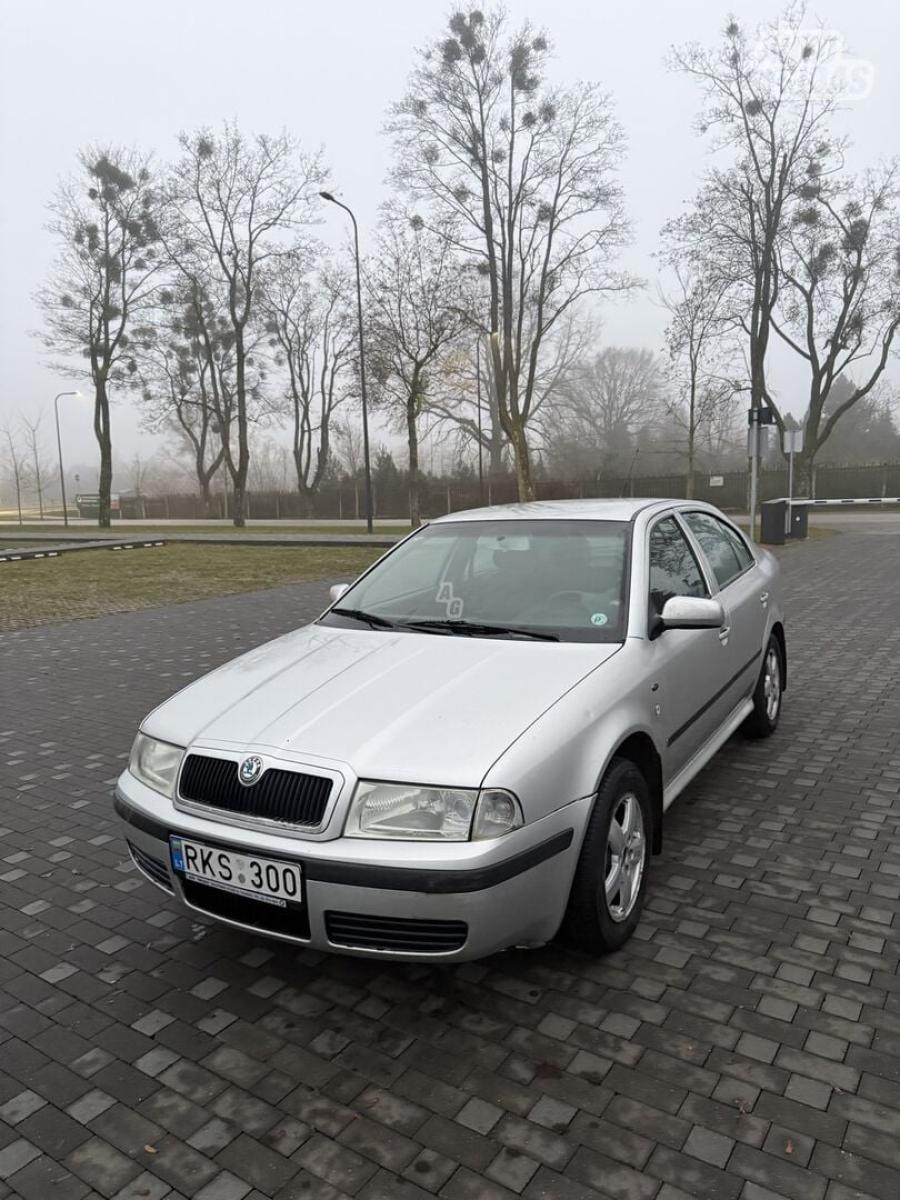 Pelēks Skoda Octavia 2002 Kauņa, ar dzinēja tilpumu 2.00 L un nobraukumu 285 tūkst. km par 799 €, foto 1 vietnē AUTOMOTO.COM.LV