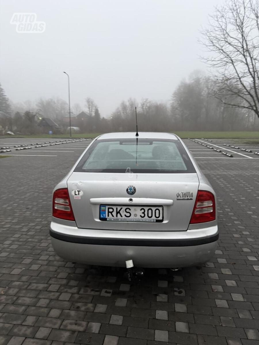 Pelēks Skoda Octavia 2002 Kauņa, ar dzinēja tilpumu 2.00 L un nobraukumu 285 tūkst. km par 799 €, foto 4 vietnē AUTOMOTO.COM.LV