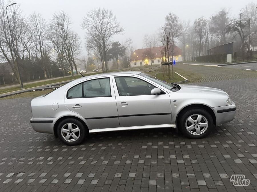 Pelēks Skoda Octavia 2002 Kauņa, ar dzinēja tilpumu 2.00 L un nobraukumu 285 tūkst. km par 799 €, foto 6 vietnē AUTOMOTO.COM.LV
