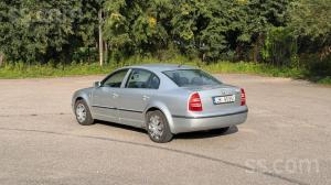 Pelēks Skoda Octavia 2002 Rīga, ar dzinēja tilpumu 2.50 L un nobraukumu 344 tūkst. km par 2100 €, foto 3 vietnē AUTOMOTO.COM.LV