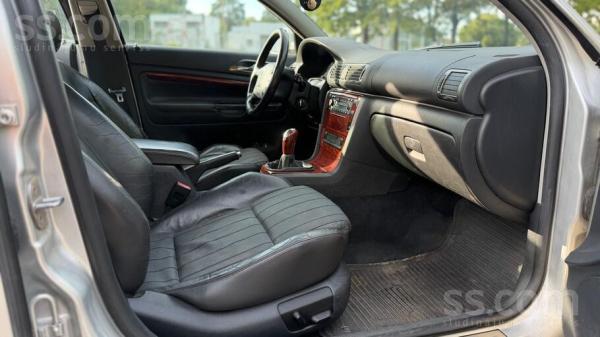 Pelēks Skoda Octavia 2002 Rīga, ar dzinēja tilpumu 2.50 L un nobraukumu 344 tūkst. km par 2100 €, foto 8 vietnē AUTOMOTO.COM.LV