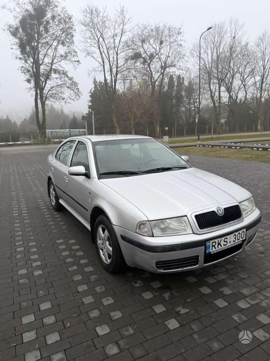 Pelēks Skoda Octavia 2003 Kauņa, ar dzinēja tilpumu 2.00 L un nobraukumu 285 tūkst. km par 799 €, foto 2 vietnē AUTOMOTO.COM.LV