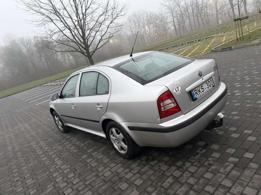 Pelēks Skoda Octavia 2003 Kauņa, ar dzinēja tilpumu 2.00 L un nobraukumu 285 tūkst. km par 799 €, foto 5 vietnē AUTOMOTO.COM.LV