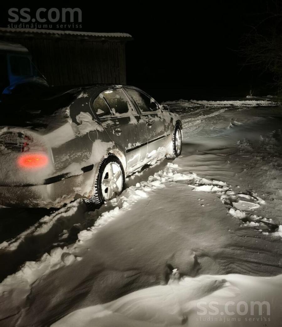 Pelēks Skoda Octavia 2003 Madona, ar dzinēja tilpumu 1.80 L un nobraukumu 471 tūkst. km par 2900 €, foto 4 vietnē AUTOMOTO.COM.LV