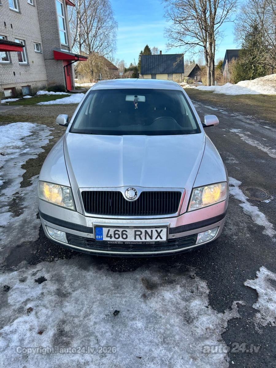 Pelēks Skoda Octavia 2004 Tartu, ar dzinēja tilpumu 2.00 L un nobraukumu 0 tūkst. km par 1050 €, foto 1 vietnē AUTOMOTO.COM.LV