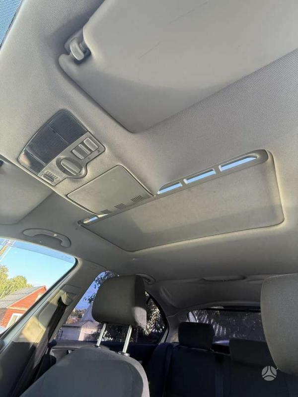 Grey Skoda Octavia 2004 in Alytus, with an engine capacity of 1.97 L and mileage of 231 thousand km for 1500 €, photo 8 on AUTOMOTO.COM.LV