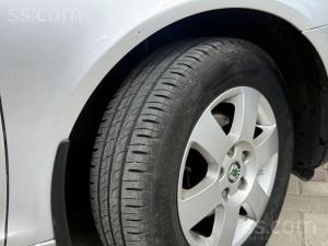 Pelēks Skoda Octavia 2005 Cēsis, ar dzinēja tilpumu 1.60 L un nobraukumu 343 tūkst. km par 2100 €, foto 6 vietnē AUTOMOTO.COM.LV