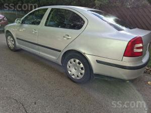 Grey Skoda Octavia 2005 in Riga, with an engine capacity of 1.60 L and mileage of 223 thousand km for 1100 €, photo  on AUTOMOTO.COM.LV