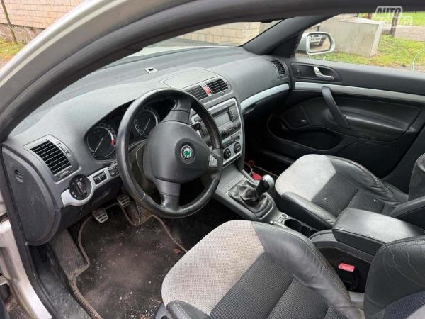 Grey Skoda Octavia 2006 in Ukmerge, with an engine capacity of 2.00 L and mileage of 250 thousand km for 950 €, photo 5 on AUTOMOTO.COM.LV