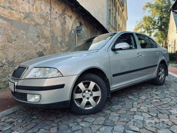 Pelēks Skoda Octavia 2006 Cēsis, ar dzinēja tilpumu 1.90 L un nobraukumu 0 tūkst. km par 1990 €, foto 5 vietnē AUTOMOTO.COM.LV