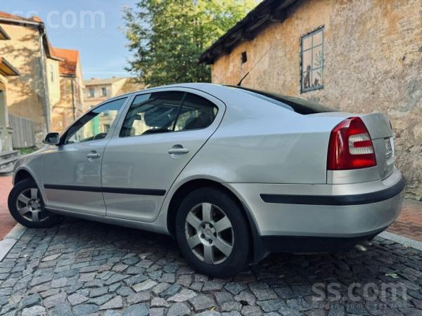 Pelēks Skoda Octavia 2006 Cēsis, ar dzinēja tilpumu 1.90 L un nobraukumu 0 tūkst. km par 1990 €, foto 9 vietnē AUTOMOTO.COM.LV