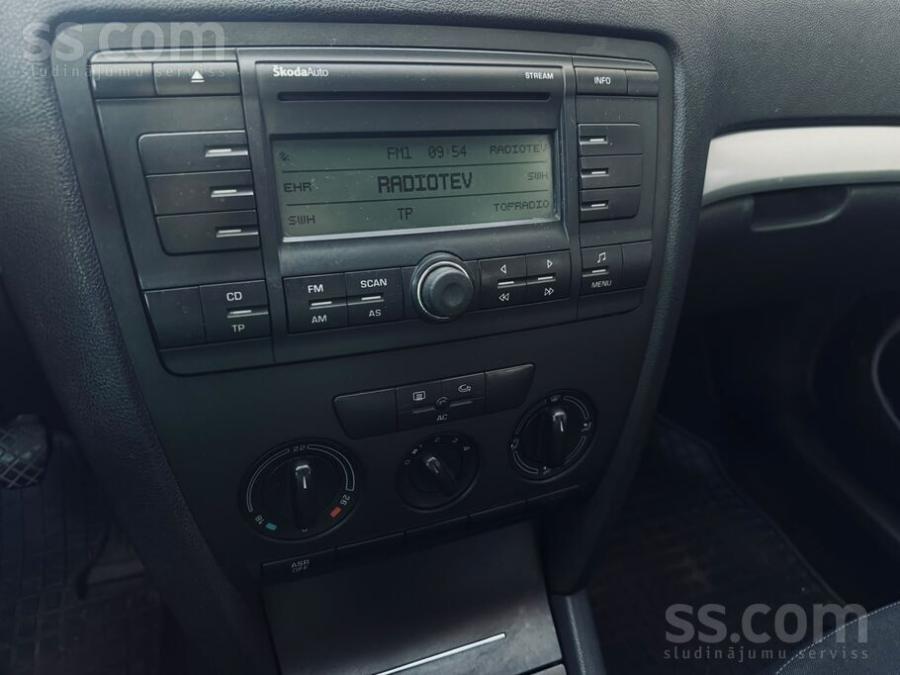 Серый Шкода Октавия 2006 в Цесис, объемом двигателя 1.90 л и пробегом 0 тыс. км за 1990 €, фото 16 на AUTOMOTO.COM.LV