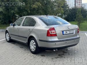 Pelēks Skoda Octavia 2007 Rīga, ar dzinēja tilpumu 1.90 L un nobraukumu 338 tūkst. km par 1100 €, foto 5 vietnē AUTOMOTO.COM.LV
