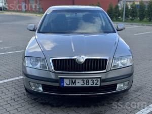 Pelēks Skoda Octavia 2007 Rīga, ar dzinēja tilpumu 1.90 L un nobraukumu 338 tūkst. km par 1100 €, foto 7 vietnē AUTOMOTO.COM.LV