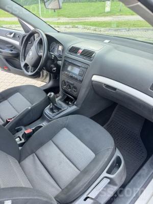Pelēks Skoda Octavia 2007 Rīga, ar dzinēja tilpumu 1.90 L un nobraukumu 338 tūkst. km par 1100 €, foto 10 vietnē AUTOMOTO.COM.LV