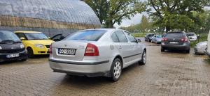 Grey Skoda Octavia 2007 in Valmiera, with an engine capacity of 1.90 L and mileage of 386 thousand km for 1450 €, photo 4 on AUTOMOTO.COM.LV