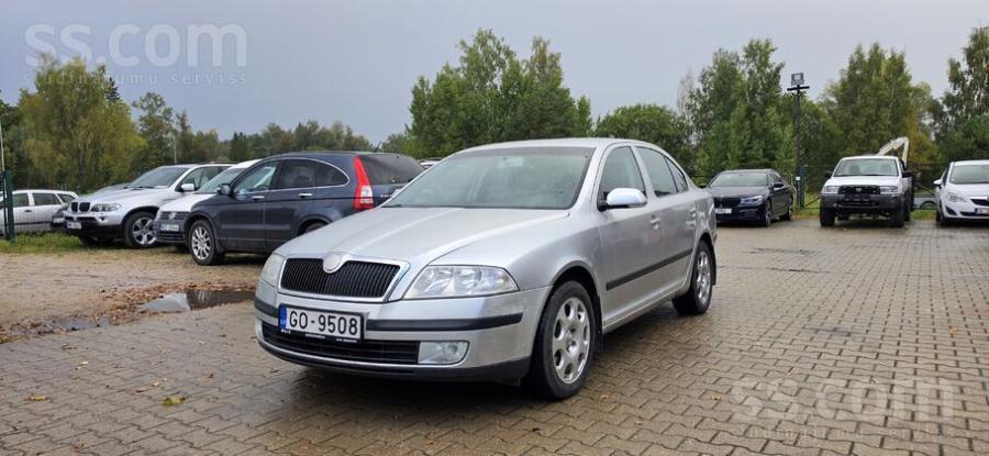 Grey Skoda Octavia 2007 in Valmiera, with an engine capacity of 1.90 L and mileage of 386 thousand km for 1450 €, photo 7 on AUTOMOTO.COM.LV