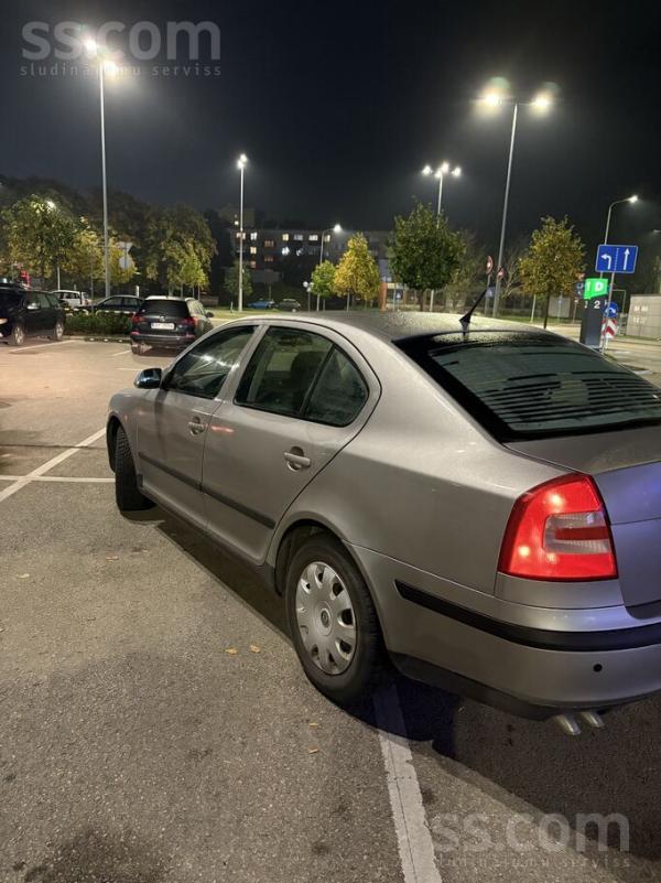 Pelēks Skoda Octavia 2007 Rīga, ar dzinēja tilpumu 1.90 L un nobraukumu 341 tūkst. km par 1100 €, foto 6 vietnē AUTOMOTO.COM.LV