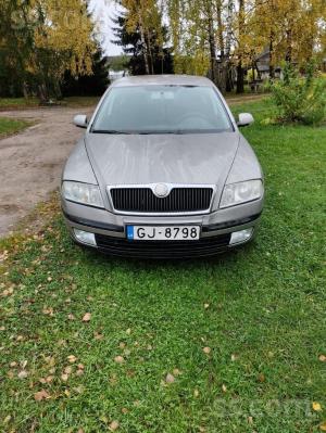 Pelēks Skoda Octavia 2007 Bauska, ar dzinēja tilpumu 1.90 L un nobraukumu 340 tūkst. km par 1500 €, foto  vietnē AUTOMOTO.COM.LV