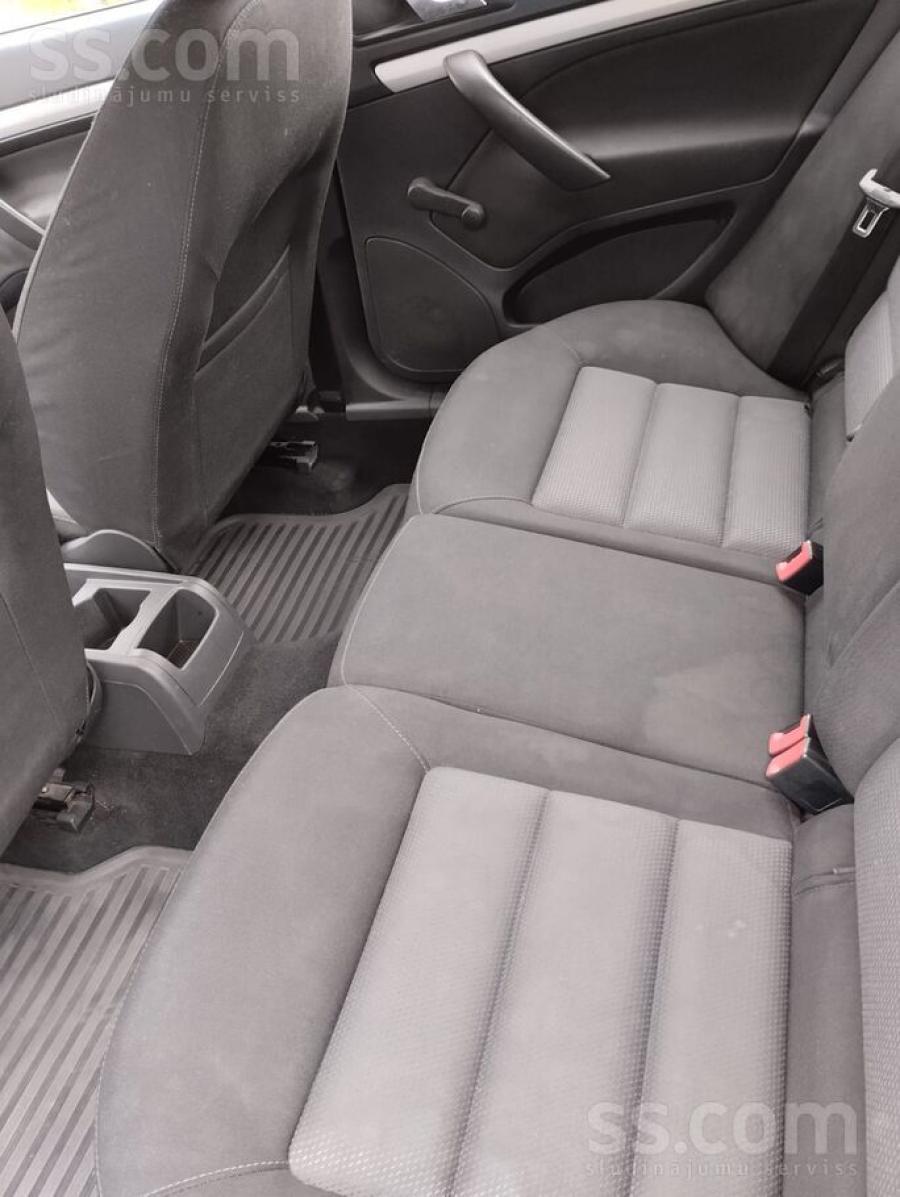 Grey Skoda Octavia 2007 in Bauska, with an engine capacity of 1.90 L and mileage of 340 thousand km for 1500 €, photo 7 on AUTOMOTO.COM.LV