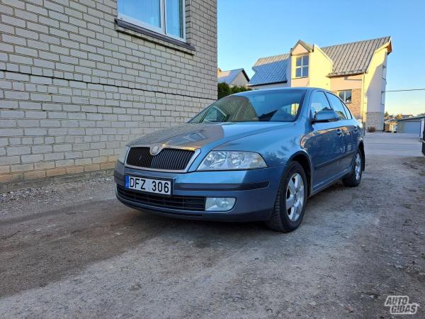 Grey Skoda Octavia 2008 in Telschi, with an engine capacity of 2.00 L and mileage of 320 thousand km for 1000 €, photo 1 on AUTOMOTO.COM.LV