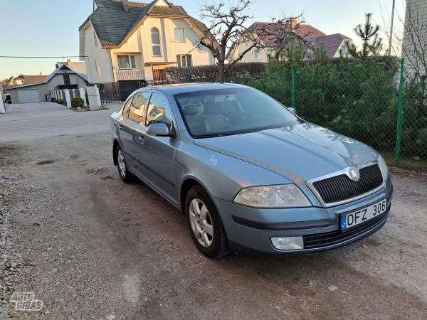Grey Skoda Octavia 2008 in Telschi, with an engine capacity of 2.00 L and mileage of 320 thousand km for 1000 €, photo 5 on AUTOMOTO.COM.LV