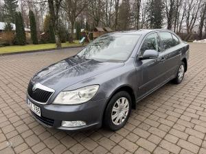 Grey Skoda Octavia 2009 in Vilnius, with an engine capacity of 1.90 L and mileage of 374 thousand km for 1250 €, photo  on AUTOMOTO.COM.LV