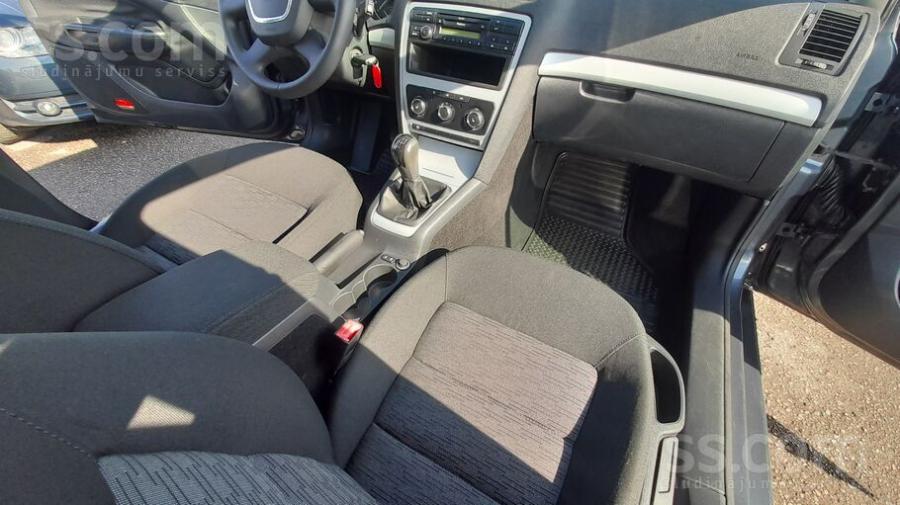 Pelēks Skoda Octavia 2009 Rīga, ar dzinēja tilpumu 1.90 L un nobraukumu 0 tūkst. km par 3150 €, foto 33 vietnē AUTOMOTO.COM.LV