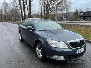 Grey Skoda Octavia 2010 in Tallinn, with an engine capacity of 1.20 L and mileage of 266 thousand km for 3000 €, photo 3 on AUTOMOTO.COM.LV