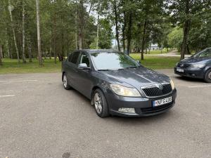Серый Шкода Октавия 2010 в Вильнюс, объемом двигателя 1.90 л и пробегом 380 тыс. км за 2700 €, фото 3 на AUTOMOTO.COM.LV