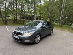 Серый Шкода Октавия 2010 в Вильнюс, объемом двигателя 1.90 л и пробегом 380 тыс. км за 2700 €, фото 5 на AUTOMOTO.COM.LV