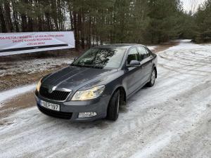 Pelēks Skoda Octavia 2011 Viļņa, ar dzinēja tilpumu 1.39 L un nobraukumu 177 tūkst. km par 3150 €, foto 2 vietnē AUTOMOTO.COM.LV