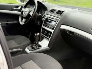 Grey Skoda Octavia 2011 in Vilnius, with an engine capacity of 0.00 L and mileage of 243 thousand km for 3200 €, photo 15 on AUTOMOTO.COM.LV