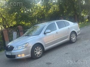 Серый Шкода Октавия 2011 в Рига, объемом двигателя 1.60 л и пробегом 268 тыс. км за 2150 €, фото 8 на AUTOMOTO.COM.LV