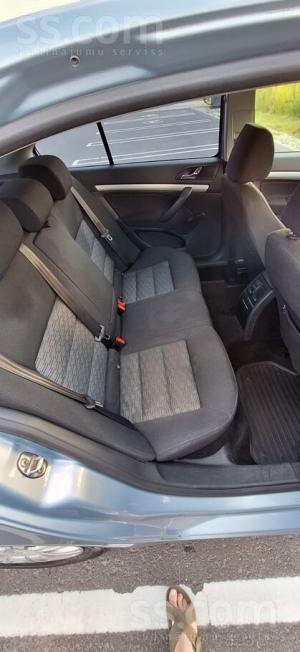 Pelēks Skoda Octavia 2011 Rīga, ar dzinēja tilpumu 1.40 L un nobraukumu 246 tūkst. km par 2900 €, foto 8 vietnē AUTOMOTO.COM.LV