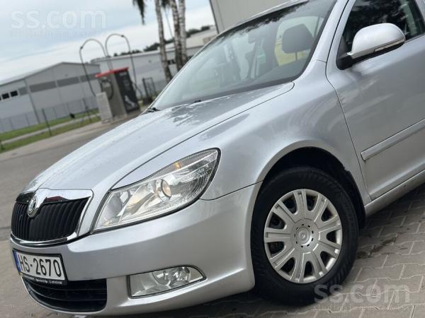 Skoda Octavia 2011 Rīga vietnē Pelēks Skoda Octavia 2011 Rīga, ar dzinēja tilpumu 1.60 L un nobraukumu 307 tūkst. km par 1790 €, foto 8 vietnē AUTOMOTO.COM.LV