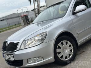 Серый Шкода Октавия 2011 в Рига, объемом двигателя 1.60 л и пробегом 307 тыс. км за 1790 €, фото 8 на AUTOMOTO.COM.LV
