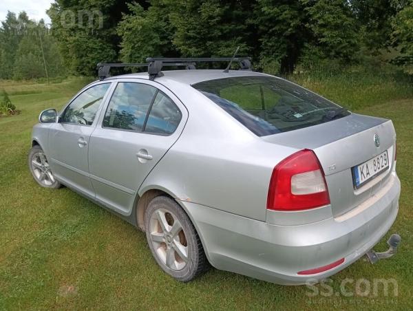 Pelēks Skoda Octavia 2012 Tukums, ar dzinēja tilpumu 1.60 L un nobraukumu 553 tūkst. km par 1400 €, foto 2 vietnē AUTOMOTO.COM.LV