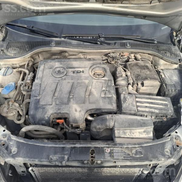 Pelēks Skoda Octavia 2012 Tukums, ar dzinēja tilpumu 1.60 L un nobraukumu 553 tūkst. km par 1400 €, foto 6 vietnē AUTOMOTO.COM.LV