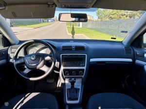 Grey Skoda Octavia 2012 in Vilnius, with an engine capacity of 1.60 L and mileage of 330 thousand km for 2400 €, photo 9 on AUTOMOTO.COM.LV