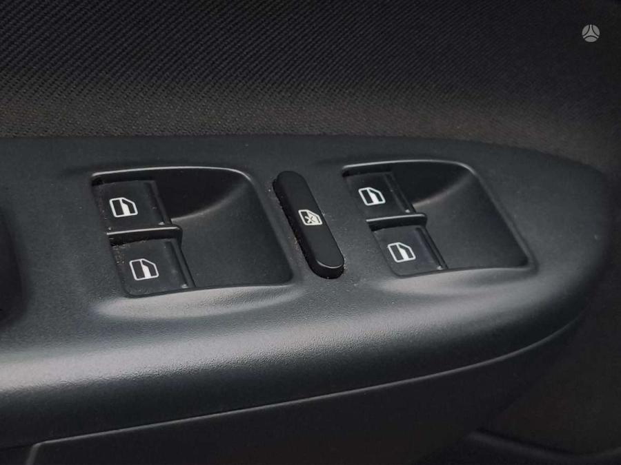 Pelēks Skoda Octavia 2012 Viļņa, ar dzinēja tilpumu 1.80 L un nobraukumu 206 tūkst. km par 5999 €, foto 15 vietnē AUTOMOTO.COM.LV