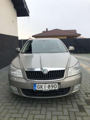Grey Skoda Octavia 2012 in Klaipeda, with an engine capacity of 1.60 L and mileage of 335 thousand km for 3500 €, photo  on AUTOMOTO.COM.LV