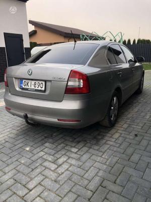 Pelēks Skoda Octavia 2012 Klaipėda, ar dzinēja tilpumu 1.60 L un nobraukumu 335 tūkst. km par 3500 €, foto 4 vietnē AUTOMOTO.COM.LV