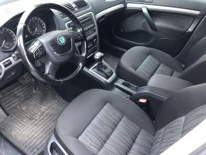 Pelēks Skoda Octavia 2012 Klaipėda, ar dzinēja tilpumu 1.60 L un nobraukumu 335 tūkst. km par 3500 €, foto 6 vietnē AUTOMOTO.COM.LV