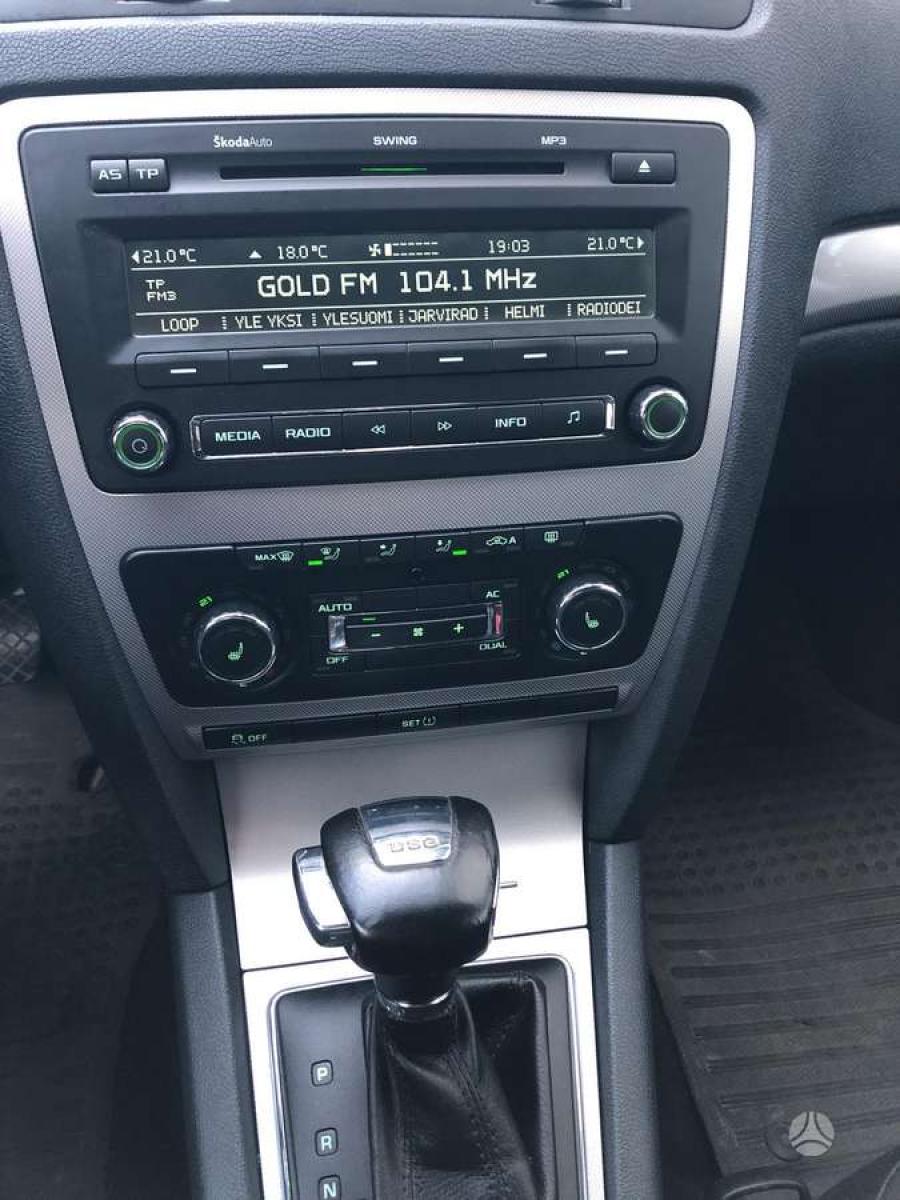 Pelēks Skoda Octavia 2012 Klaipėda, ar dzinēja tilpumu 1.60 L un nobraukumu 335 tūkst. km par 3500 €, foto 9 vietnē AUTOMOTO.COM.LV