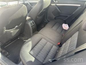 Grey Skoda Octavia 2012 in Riga, with an engine capacity of 2.00 L and mileage of 407 thousand km for 4100 €, photo 7 on AUTOMOTO.COM.LV