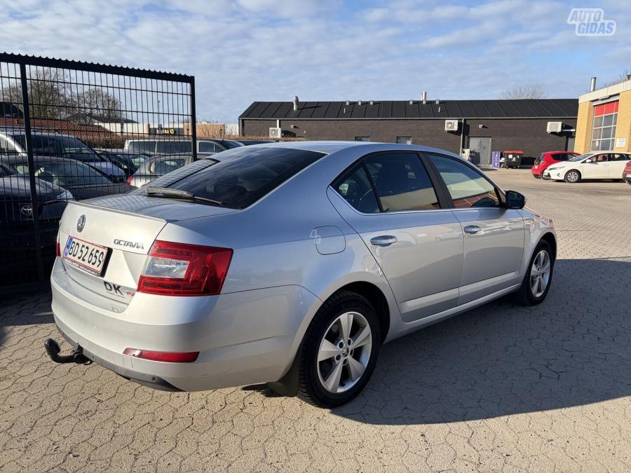 Grey Skoda Octavia 2013 in Vilnius, with an engine capacity of 1.80 L and mileage of 173 thousand km for 5900 €, photo 4 on AUTOMOTO.COM.LV