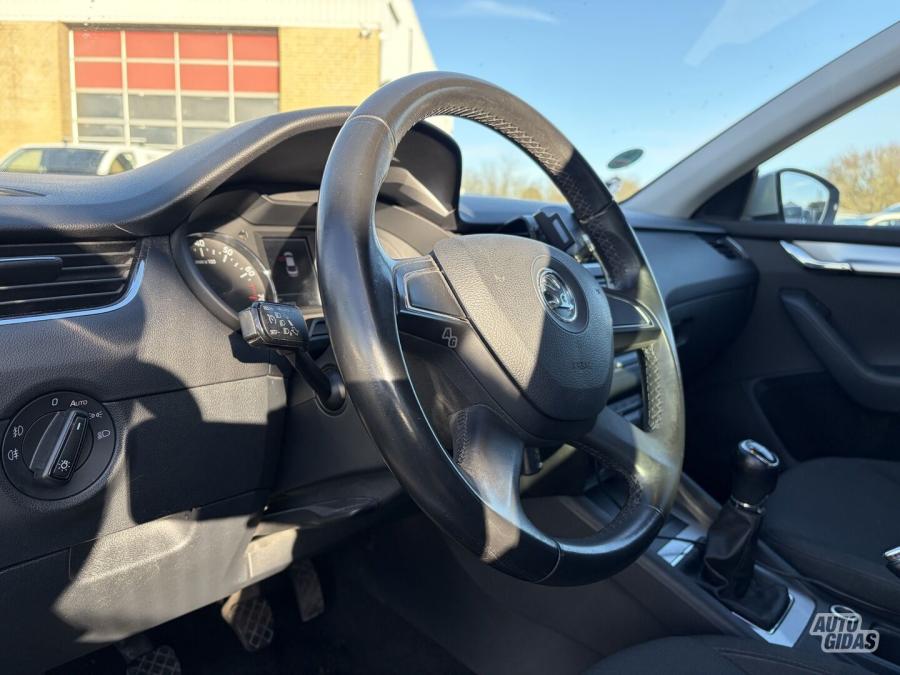 Grey Skoda Octavia 2013 in Vilnius, with an engine capacity of 1.80 L and mileage of 173 thousand km for 5900 €, photo 9 on AUTOMOTO.COM.LV