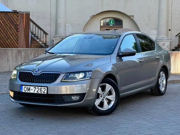 Grey Skoda Octavia 2013 in Jelgava, with an engine capacity of 1.80 L and mileage of 280 thousand km for 7690 €, photo 6 on AUTOMOTO.COM.LV