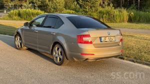 Grey Skoda Octavia 2013 in Riga, with an engine capacity of 1.60 L and mileage of 277 thousand km for 3800 €, photo 5 on AUTOMOTO.COM.LV